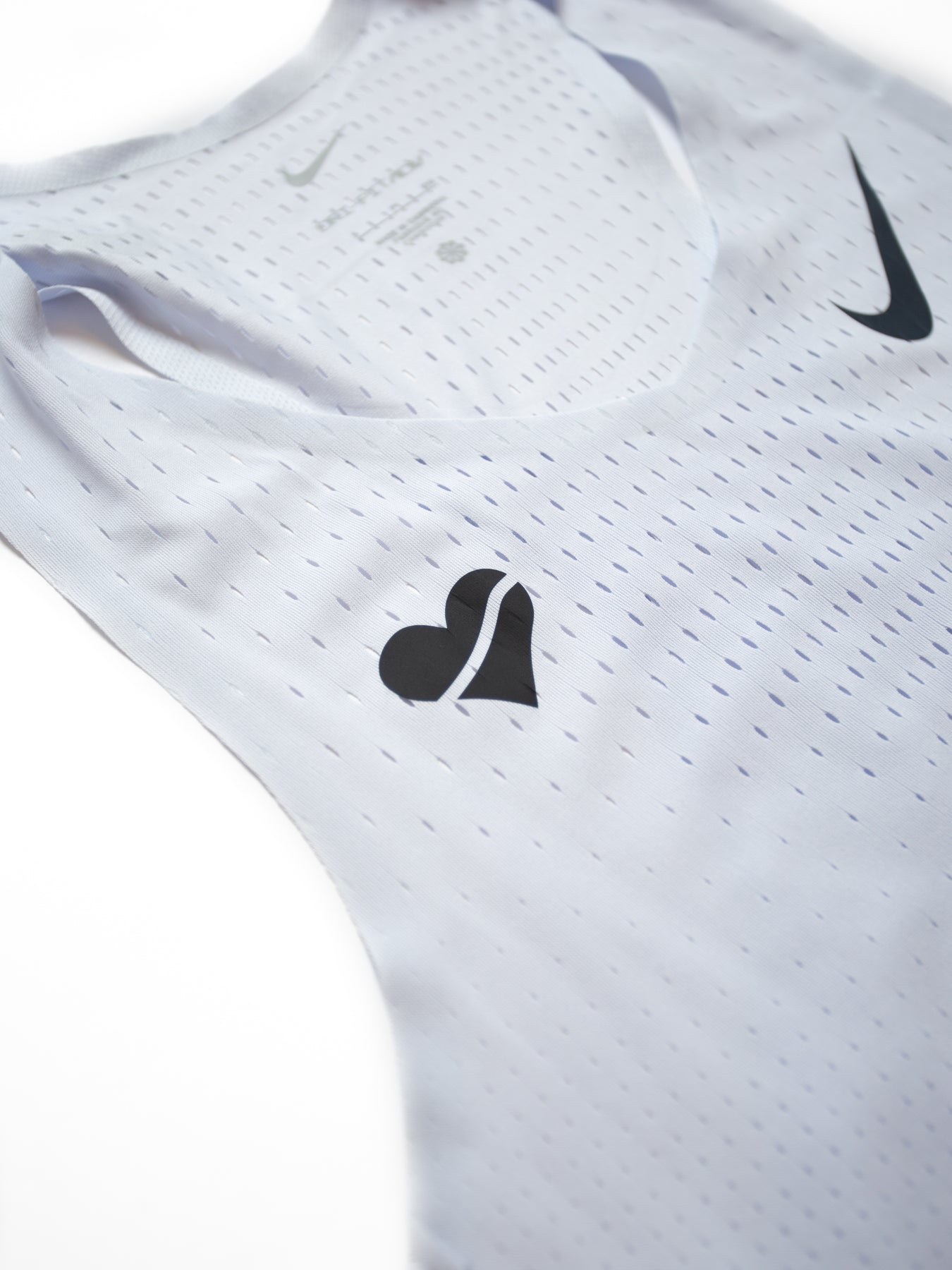 Nike Men's AeroSwift Dri-FIT ADV Running Singlet – Heartbreak Hill ...